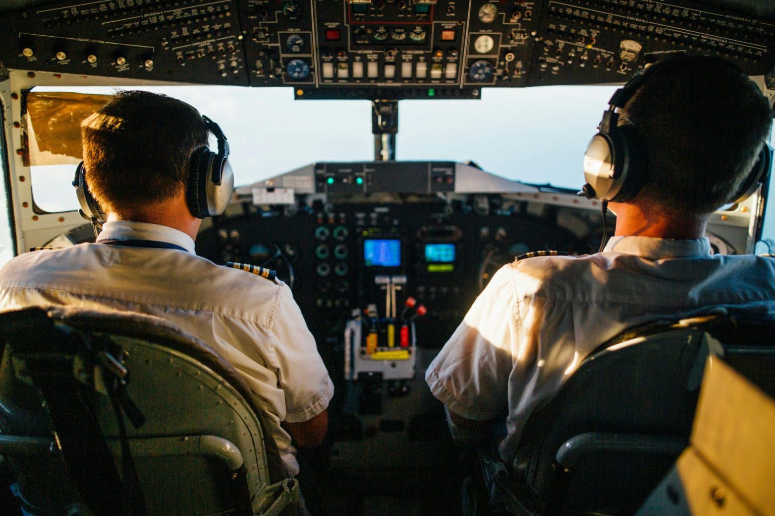 Why Pilot Communication Skills Matter - Cineon
